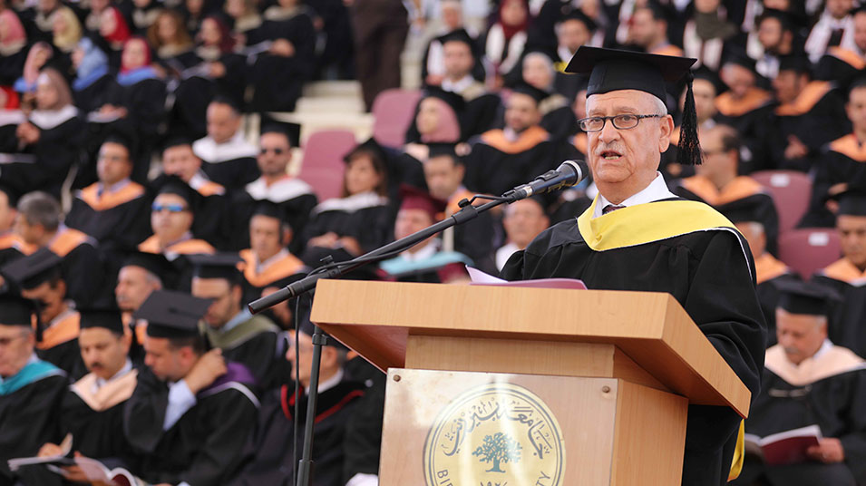 More than 2600 graduates mark end of journey in 44th graduation ...