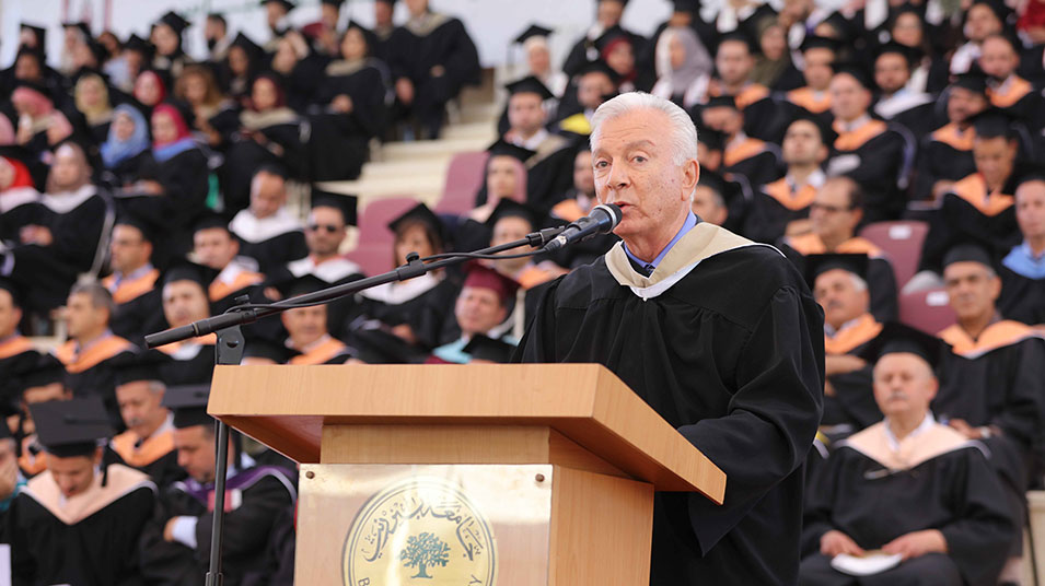 More than 2600 graduates mark end of journey in 44th graduation ...