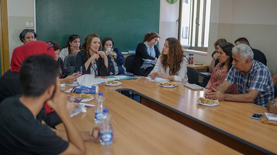 Workshop on Palestinian Women Workers in the Israeli Settlements ...