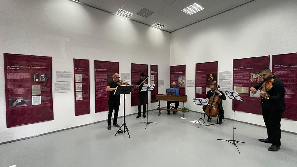 Students, faculty celebrate Italian language week at university museum ...