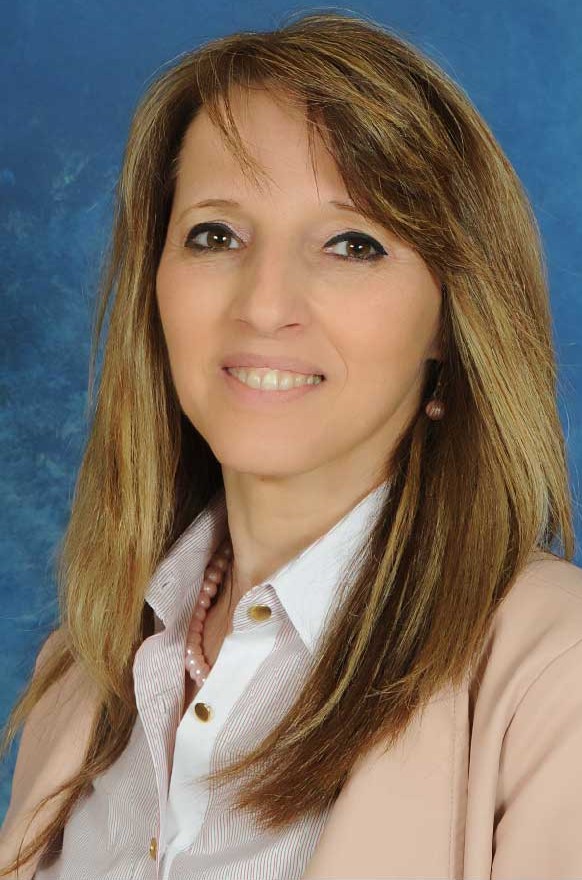 Sylvia Mousa receives Employee of the Year Award for 2022-23 academic ...