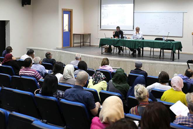 Visiting Professor Offers Multidisciplinary Lecture Series on Global ...